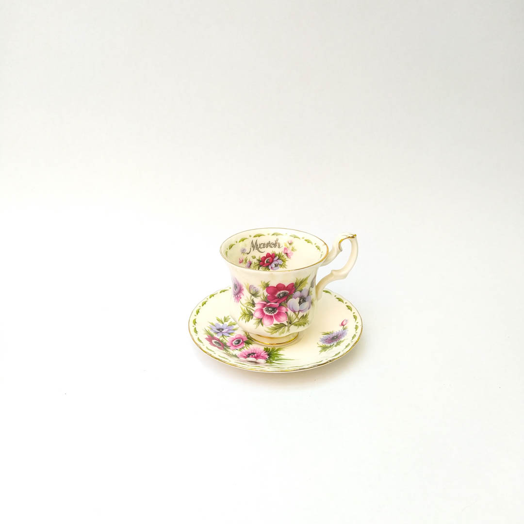 Vintaliano - Tazze Royal Albert "Flower of the month"